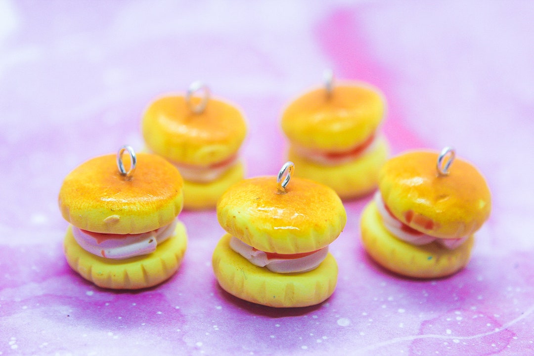 Handmade Scone Charm, British Foodie Gift, Polymer Clay Keyring - Etsy