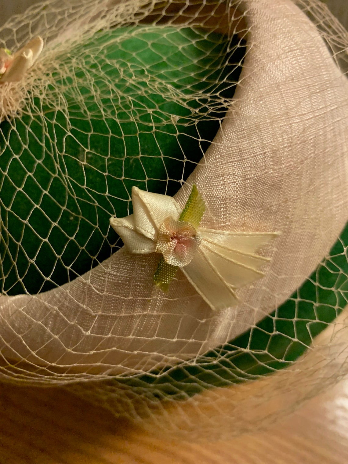 Vintage Easter Hat Whimsie Pillbox 1950's/1960's Netting and Bows Free ...