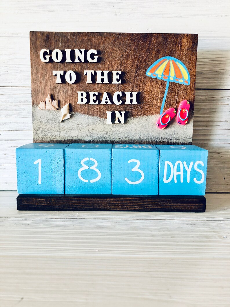 Going to the Beach Wood Countdown Calendar Family Vacation - Etsy