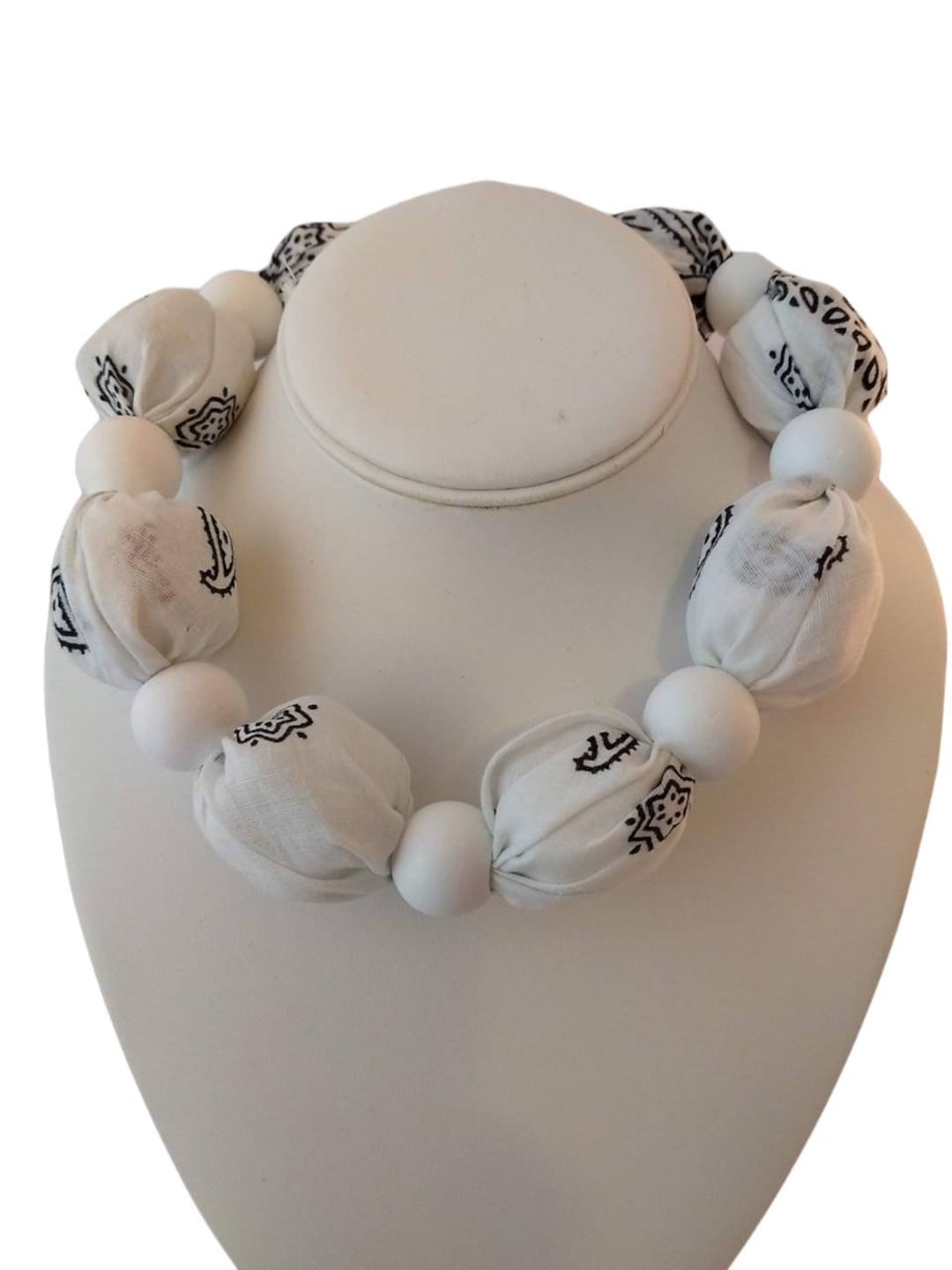 Ice Cold Cooling Necklace-white With White Beads, Available in 2 Sizes ...