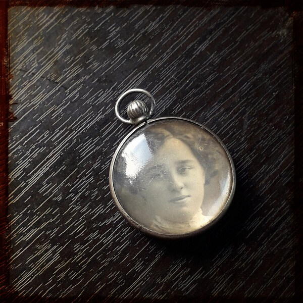 Glass Frame Locket - Etsy