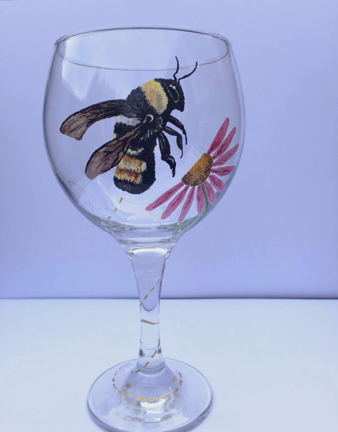 Hand Painted Bumblebee Gin Glass + Free Gift Box - Etsy UK