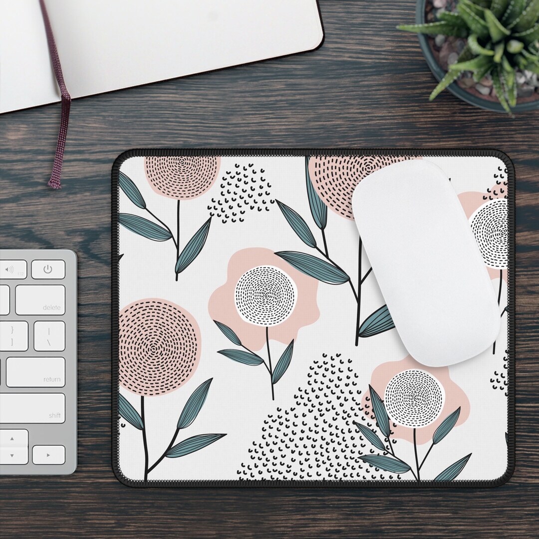 Retro Pink Flower Gaming Mouse Pad Work From Home Office Decor Gaming ...