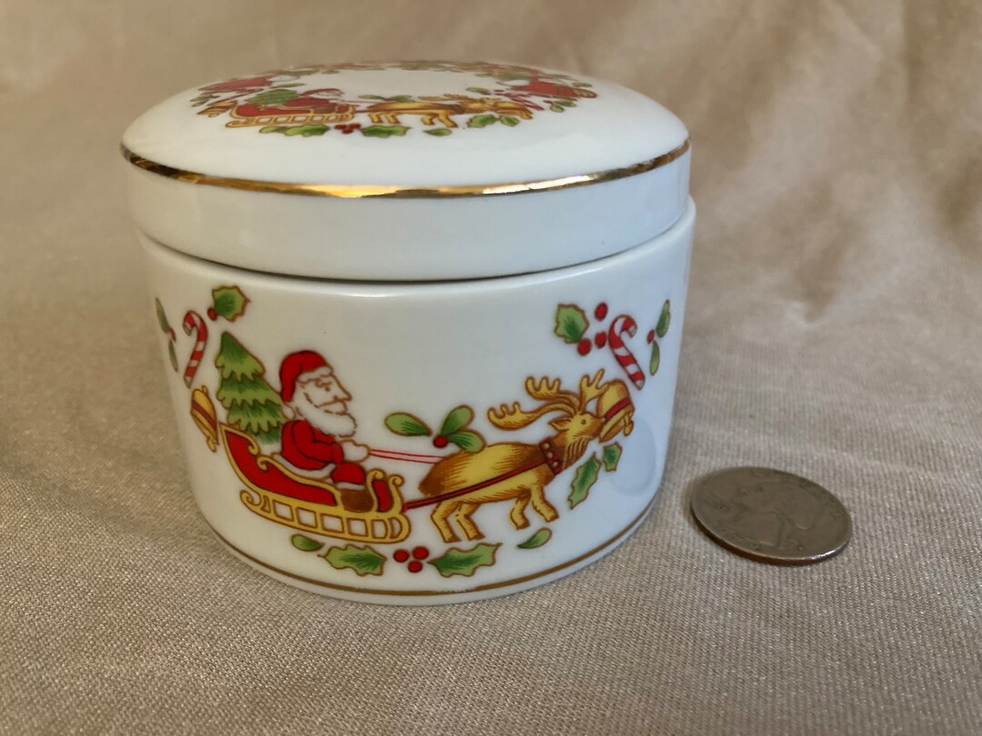 Holiday Trinket Music Box, Santa, Sled, Reindeer, White Christmas ...