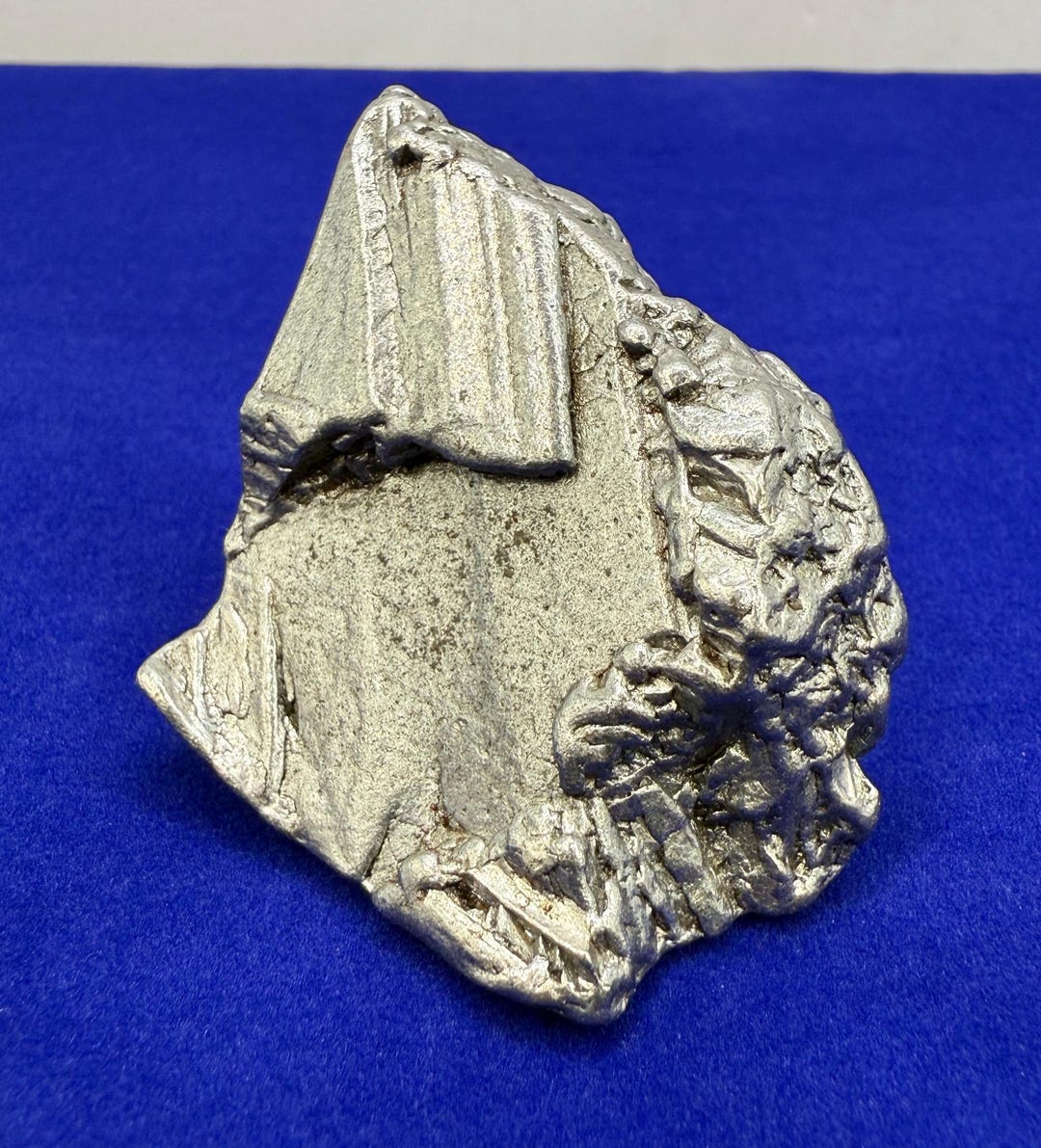 Beautiful Aletai Meteorite Specimen, 97.41 Grams, COA, Meteorite ...