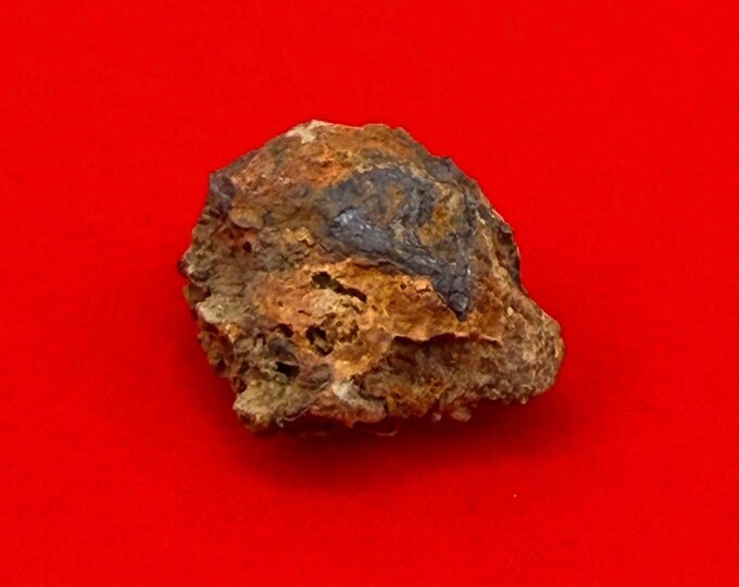Wolf Creek Meteorite Specimen, Australia, 1.20 Grams, Rare Meteorite ...