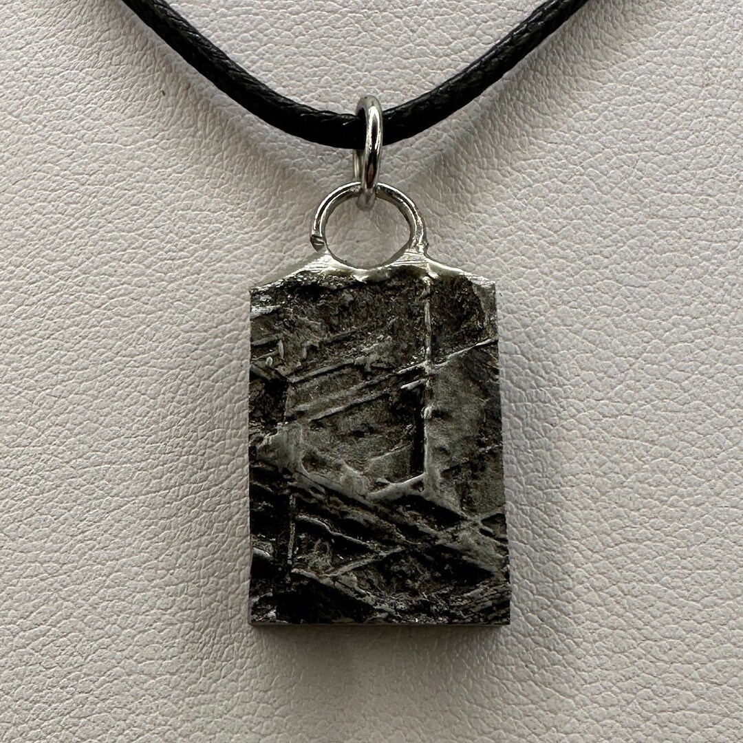 Meteorite Pendant Muonionalusta 7.04 Grams, Sweden, Genuine Meteorite ...