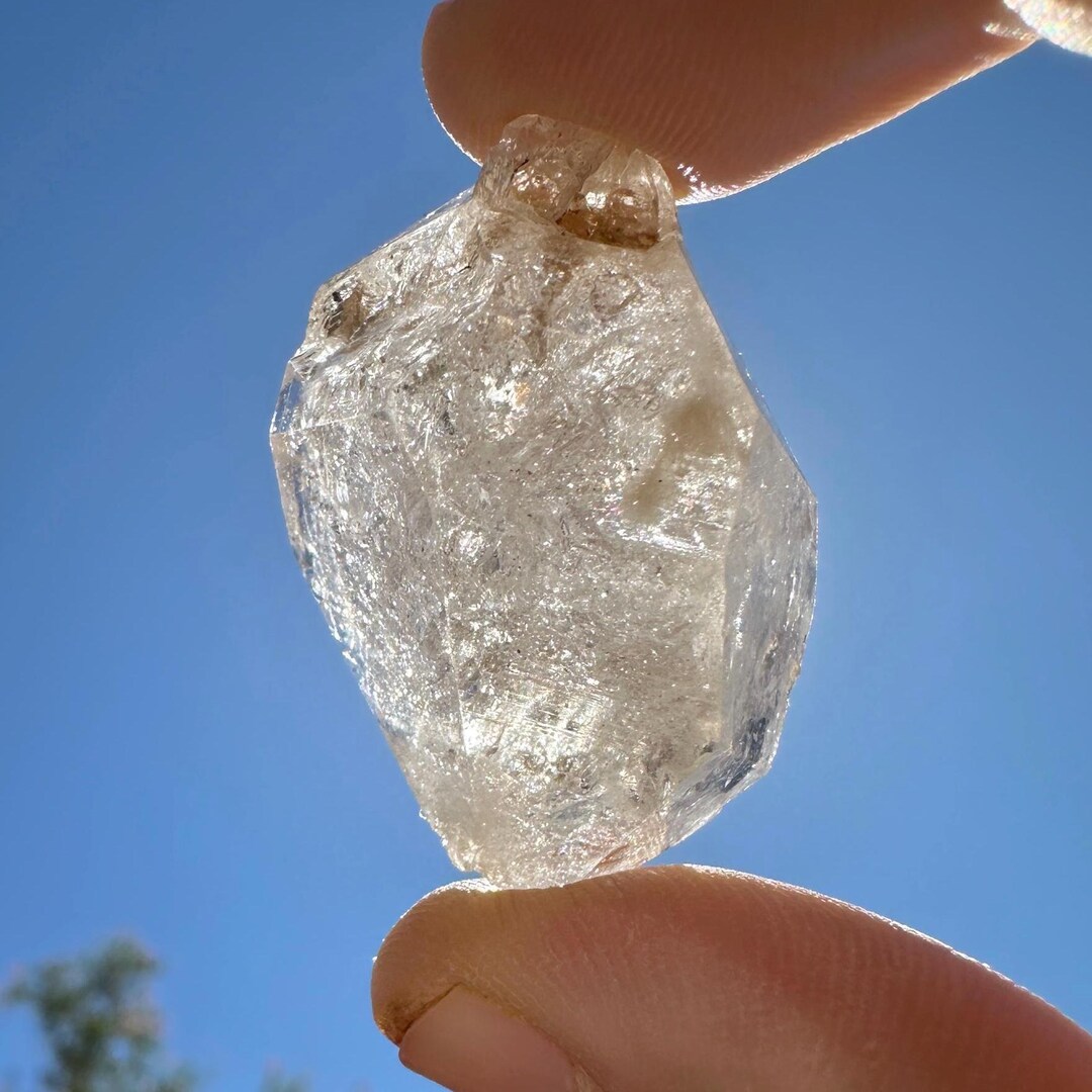 Elestial Quartz Crystal, Skeletal Layered Stone, 17.98 Grams - Etsy