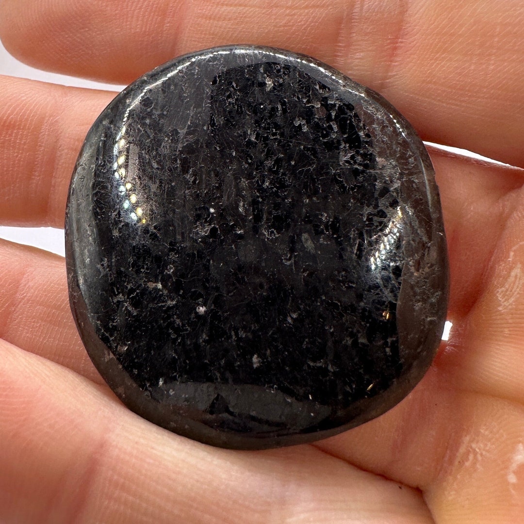 Nuummite Stone, Polished Nuummite, Greenland, Reiki, Rock Collection ...