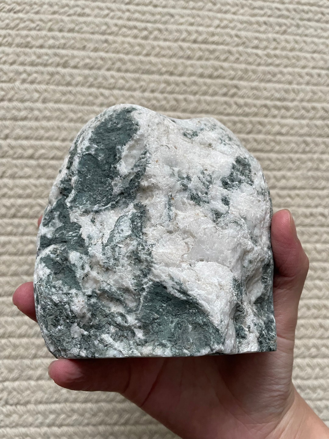 Mini Natural Stone Vase ,0.9kg Handmade Stone Art Work， Natural Rock ...