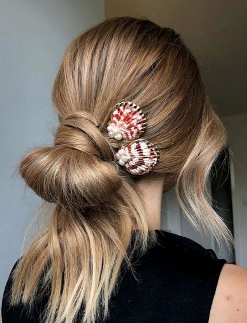 KELA Hair Pins Set of 2 Scallop Shell & Natural Pearl Gold | Etsy