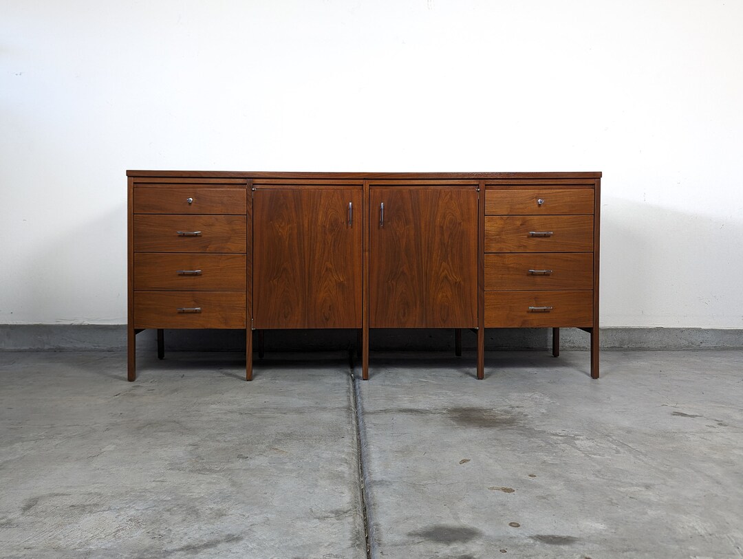 Restored Mid Century Modern Delineator Dresser by Paul Mccobb for Lane ...