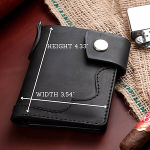Minimalist Biker Wallet, Men's Personalized Small Leather Biker Wallet ...
