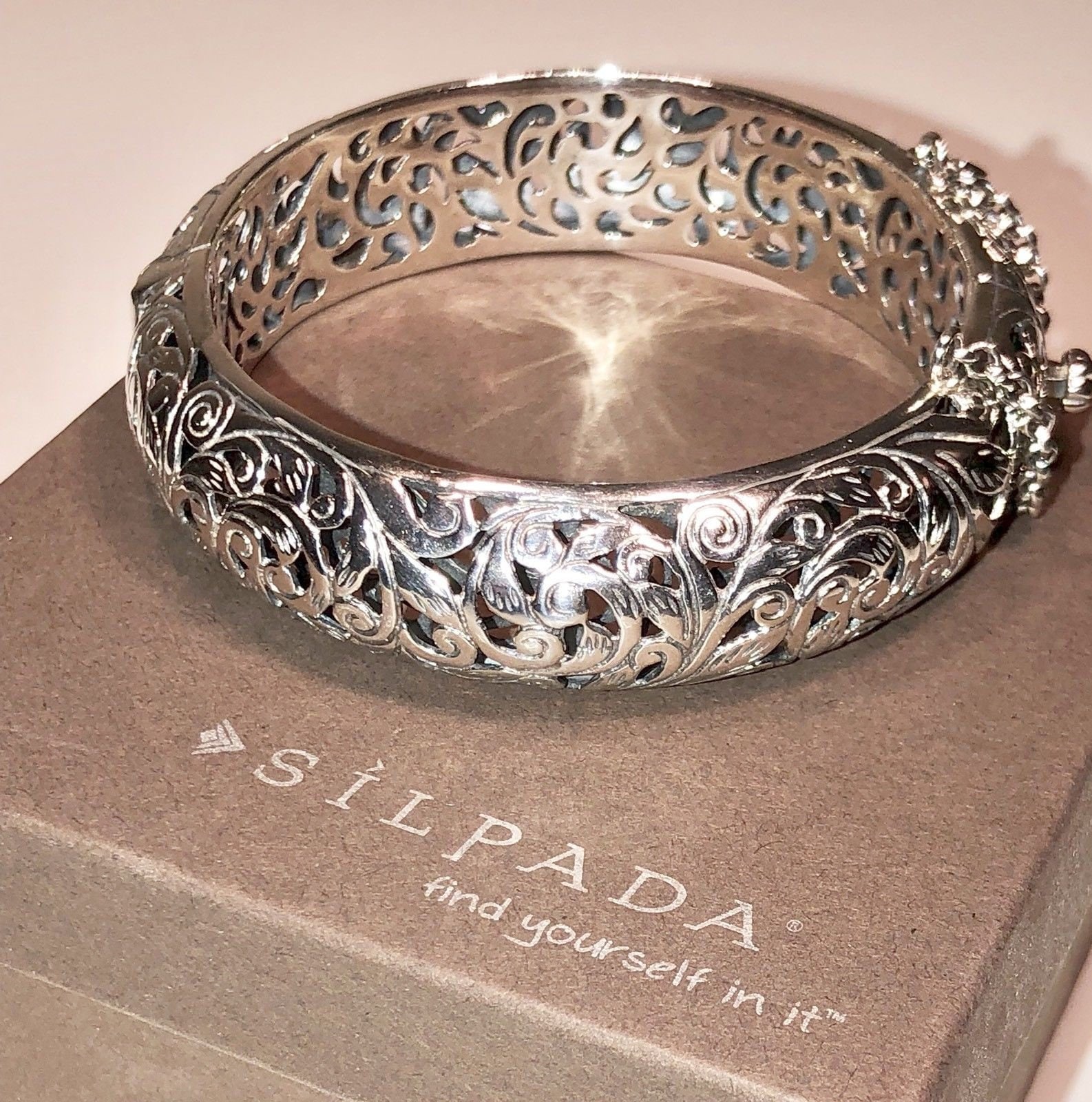 Silpada Sterling Silver Floral Filigree Hinged Bangle Bracelet - Etsy