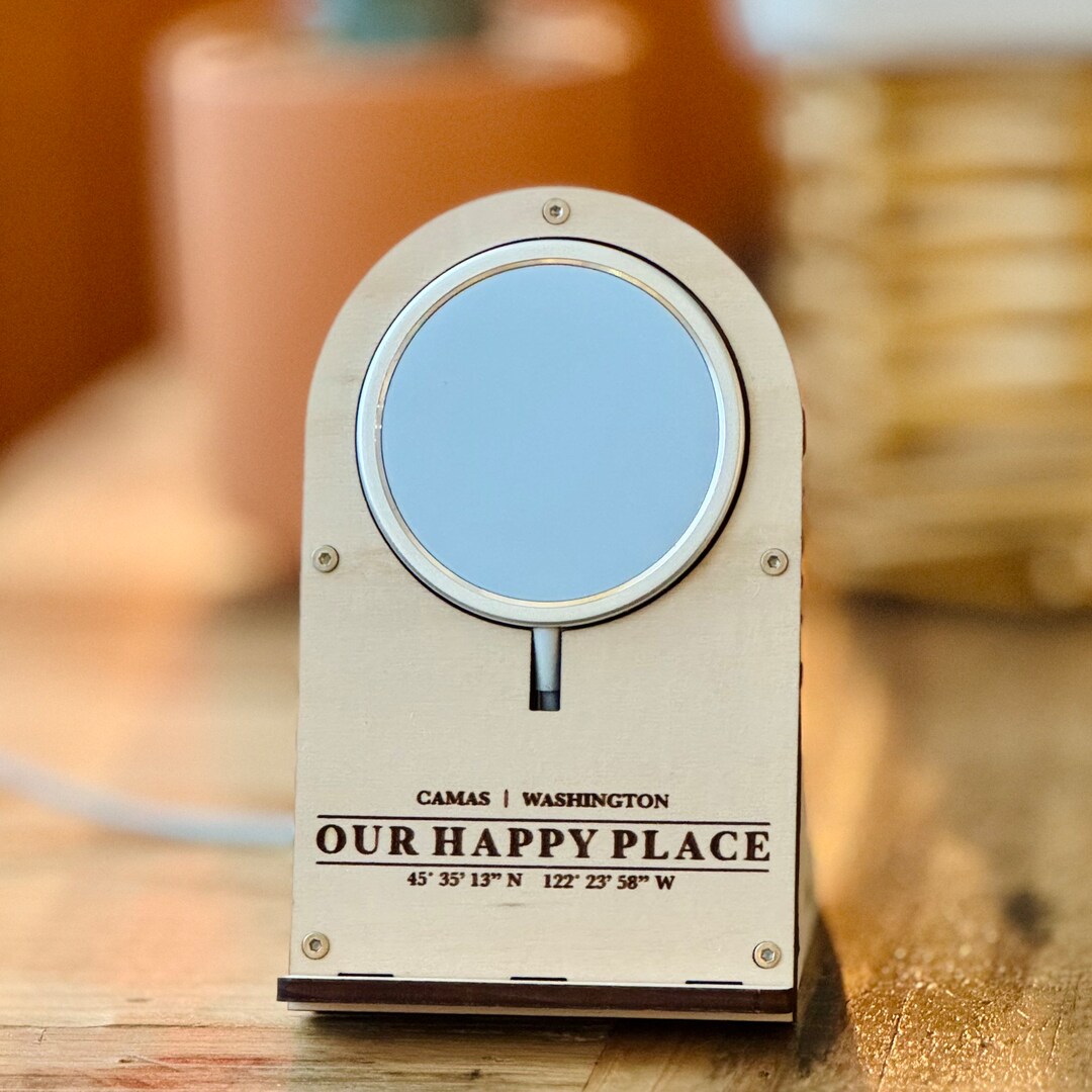 Wood Magsafe Phone Charger Custom Phone Stand Magsafe Phone Stand ...