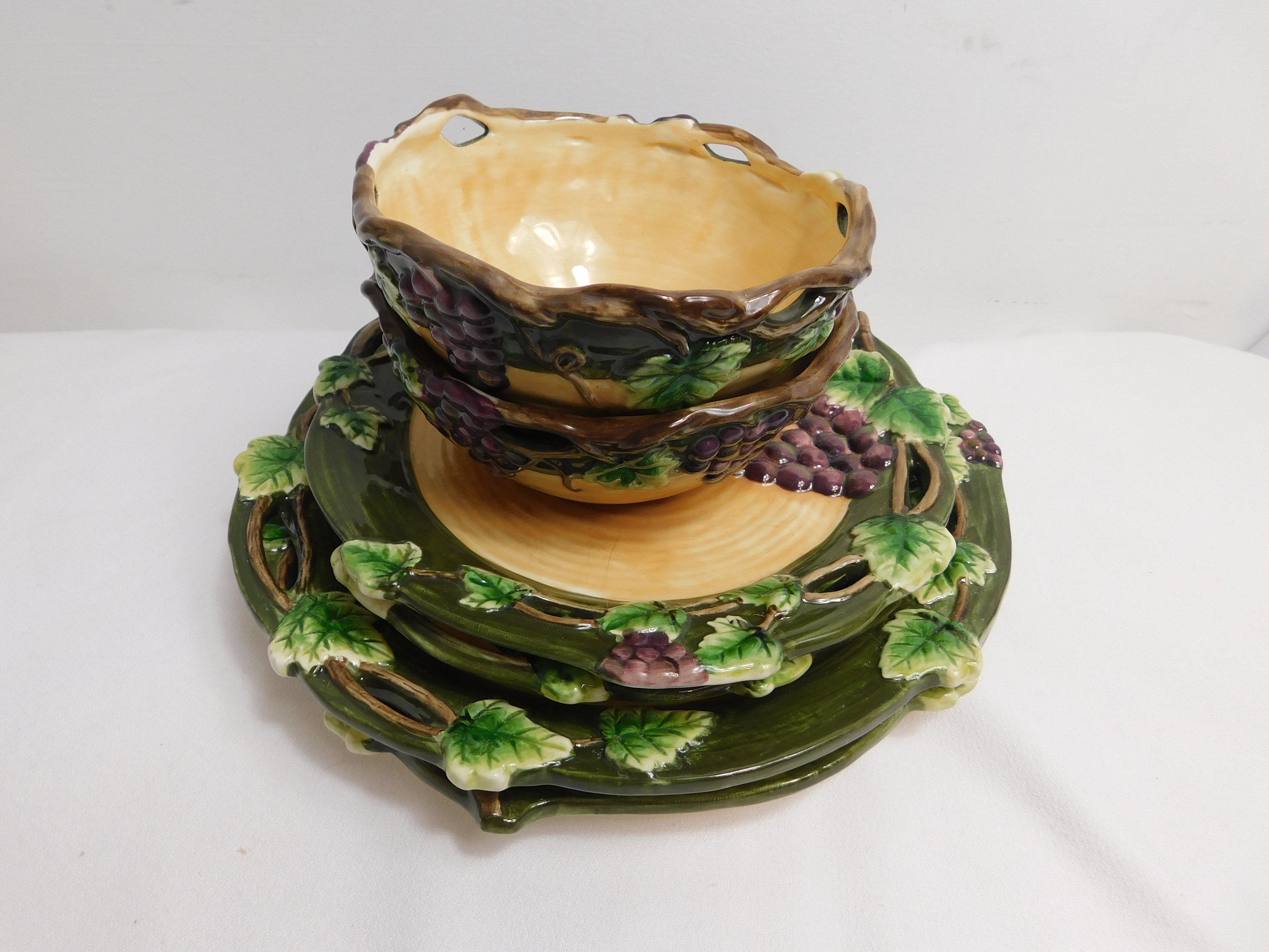 A4 Pacific Rim Sonoma Grapes & Vine 6pc Lot Dinners - Etsy