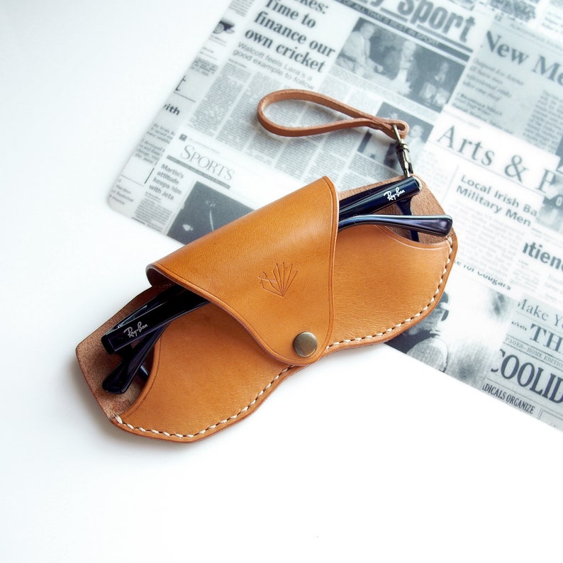 Handmade Personalized Slim Glasses Case Natural Color Vegetable Tanned Leather Etsy