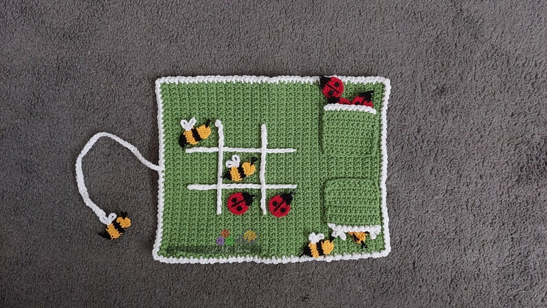 Ladybug Vs Bee - 3 in a Row Game - Crochet Pattern - Etsy