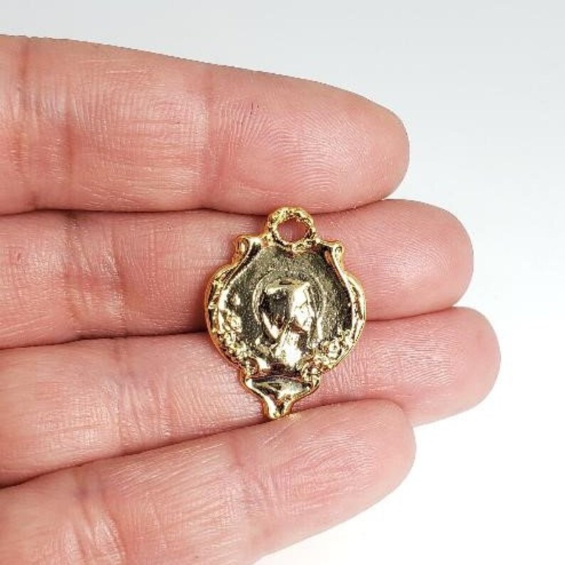 25 Mm Vintage Santa Maria, Portrait, Pendant, Brass ,gold Plated Coin ...