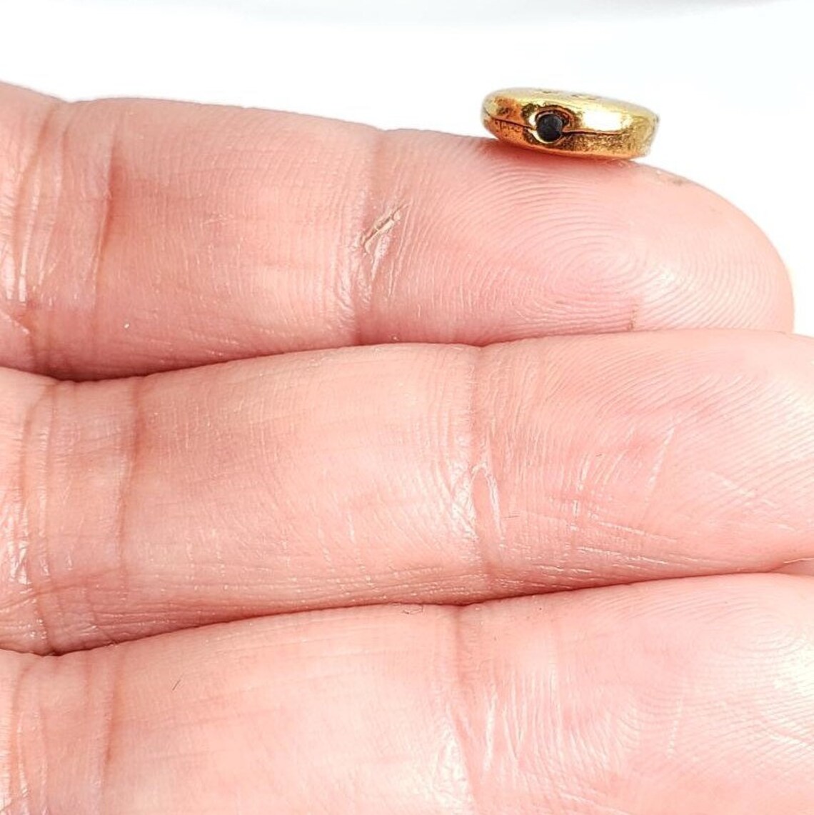 2 Pieces Chinese Good Omen Symbol Round Pewter Bead - Etsy