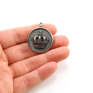 Large Sterling Silver Crown Circle Medallion Coin Crown 3D With Tiny ...