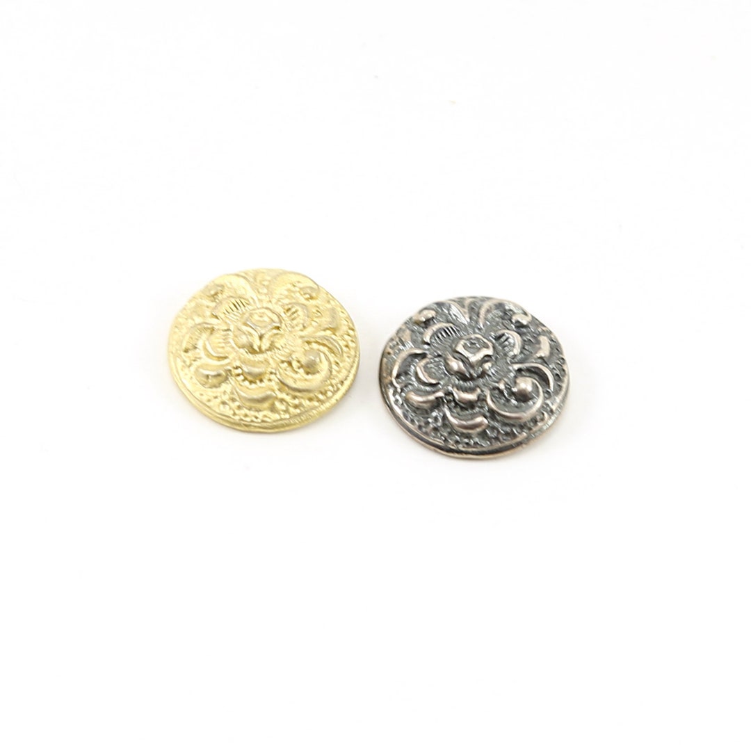Detailed Rose Flower Round Button in Sterling Silver or Shiny Vermeil ...