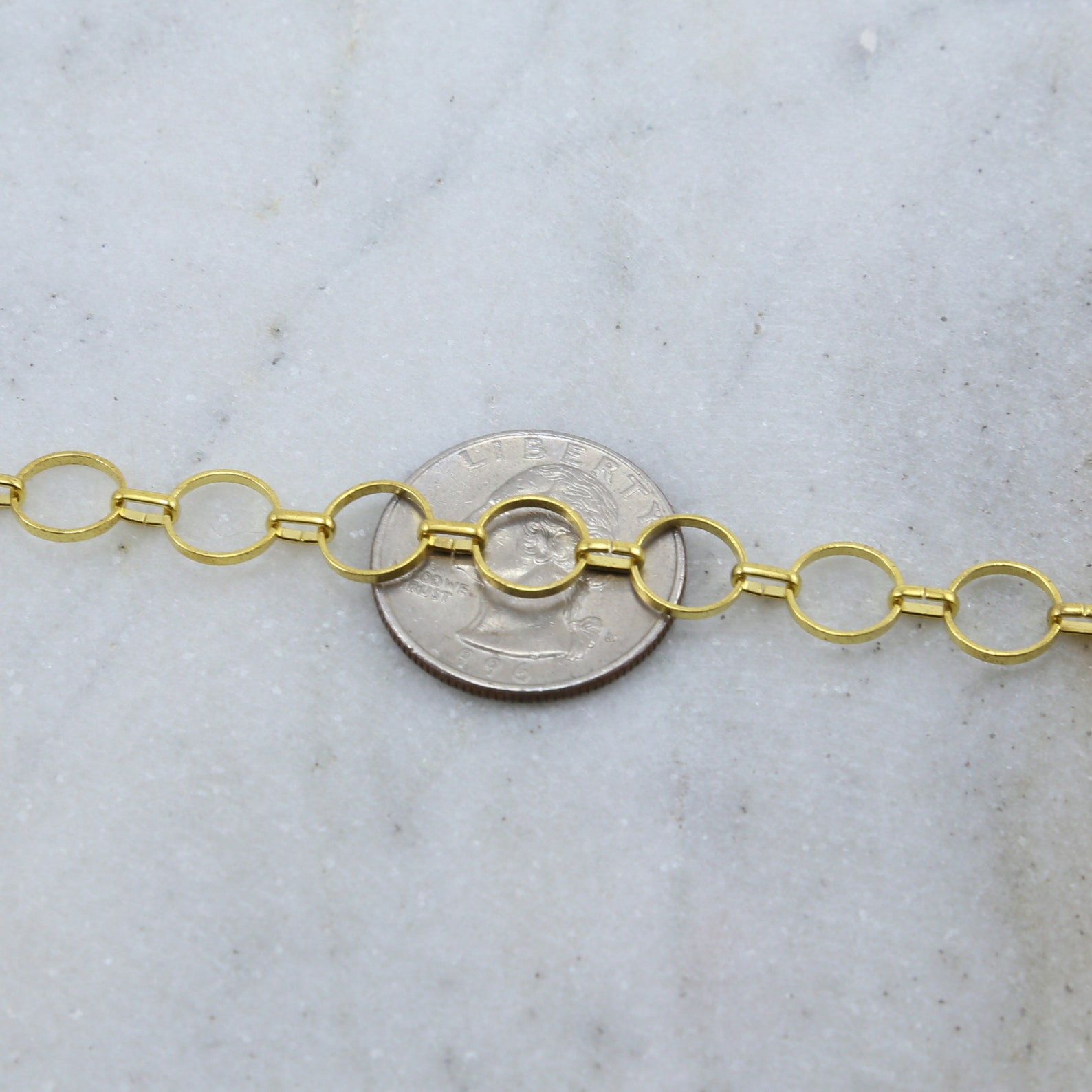 Base Metal Thin Circle Open Link Chain in Shiny Silver, Shiny Gold ...