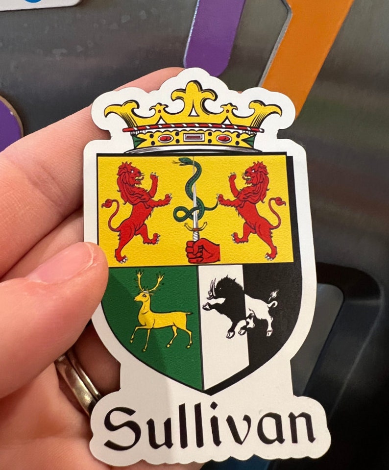 Set of 10 Custom Order Scottish Familt Crest Badge Fridge Magnets ...