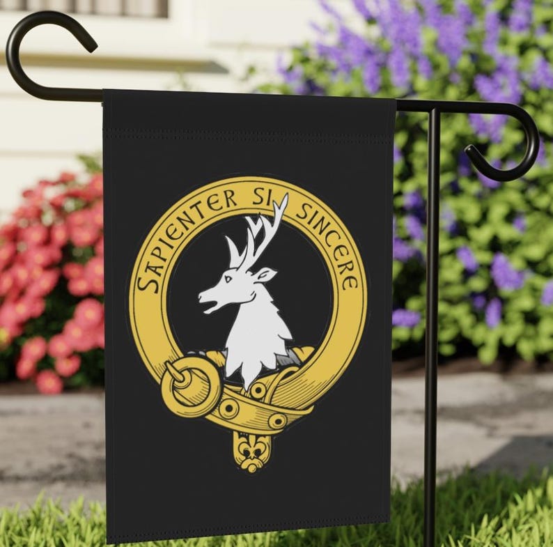 Macqueen Crest Badge SVG, Png, Dxf, Jpg Scottish Clan Crest, Family ...