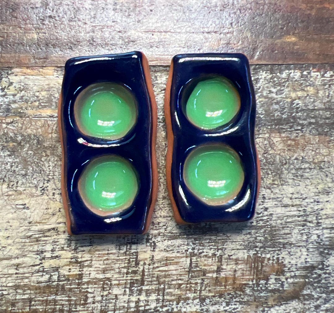 Mini Oil Well in Midnight and Leaf Green - Etsy