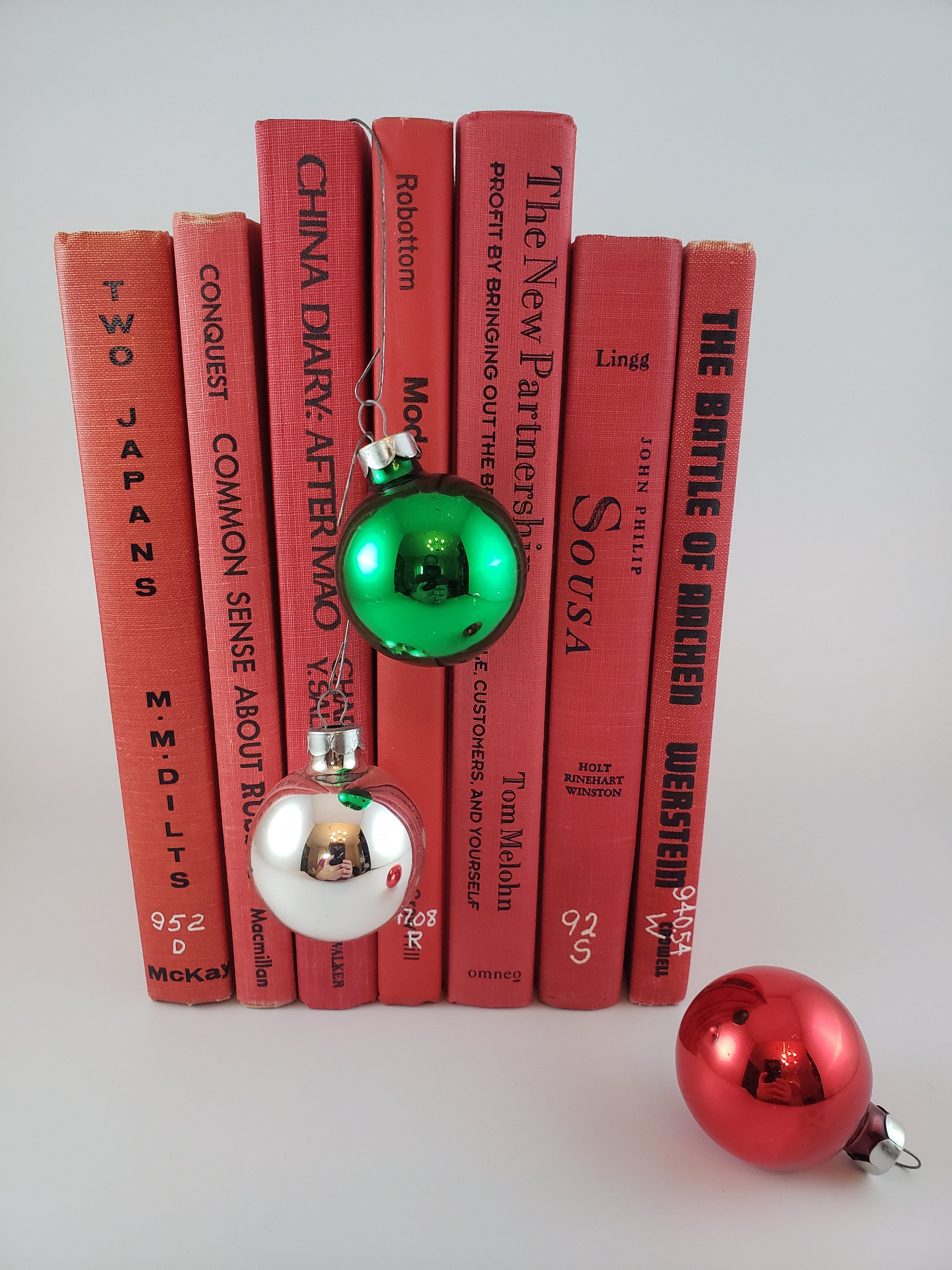 Red Vintage Book Set 7 Old Books Books by Color Bookstack Bookcase ...