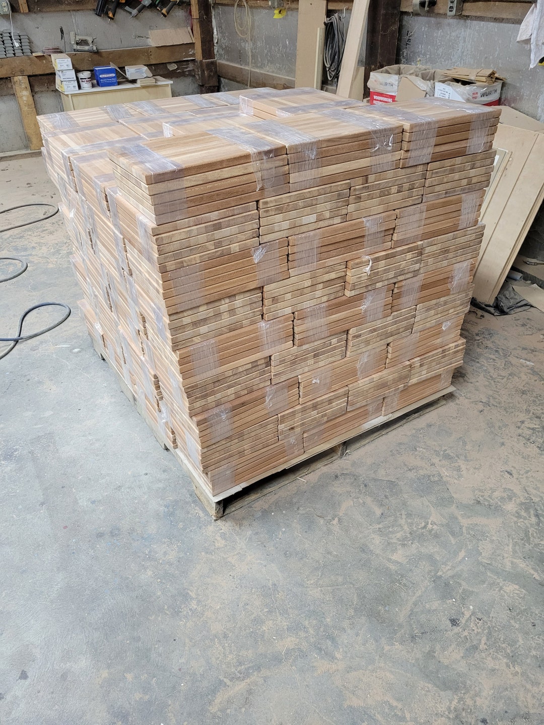 Bulk Wholesale Order of 100 Hickory Cutting Boards for Laser Engraving ...