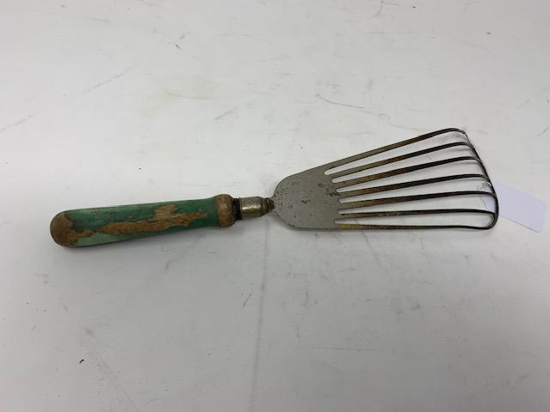 Rare Vintage Curved Batter Beater With Green Handle Made in USA by A&J ...