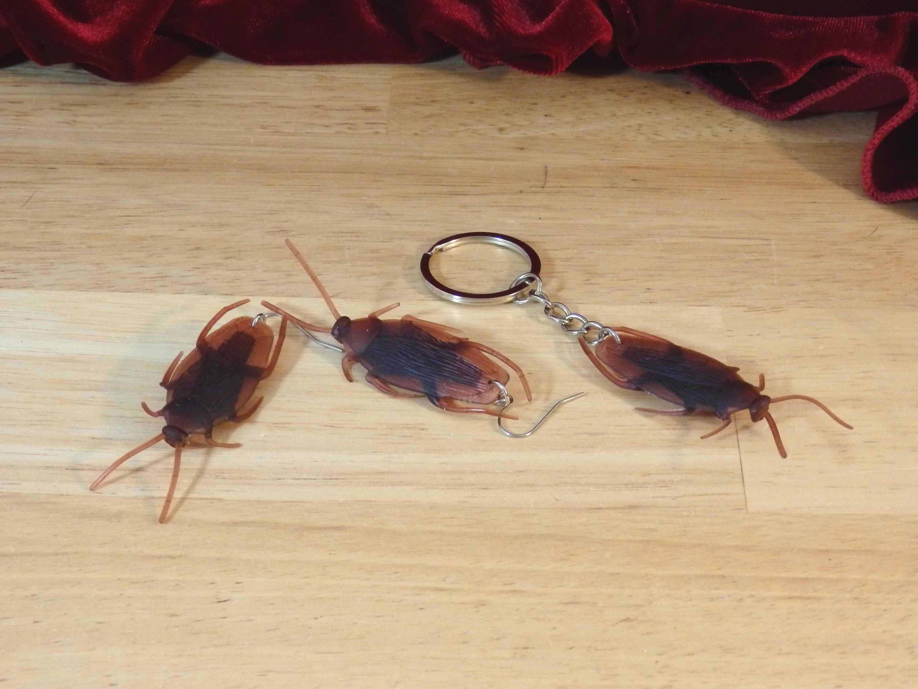 Realistic Cockroach Earrings, Key Chains (gross Bug Insect Creepy Gag ...