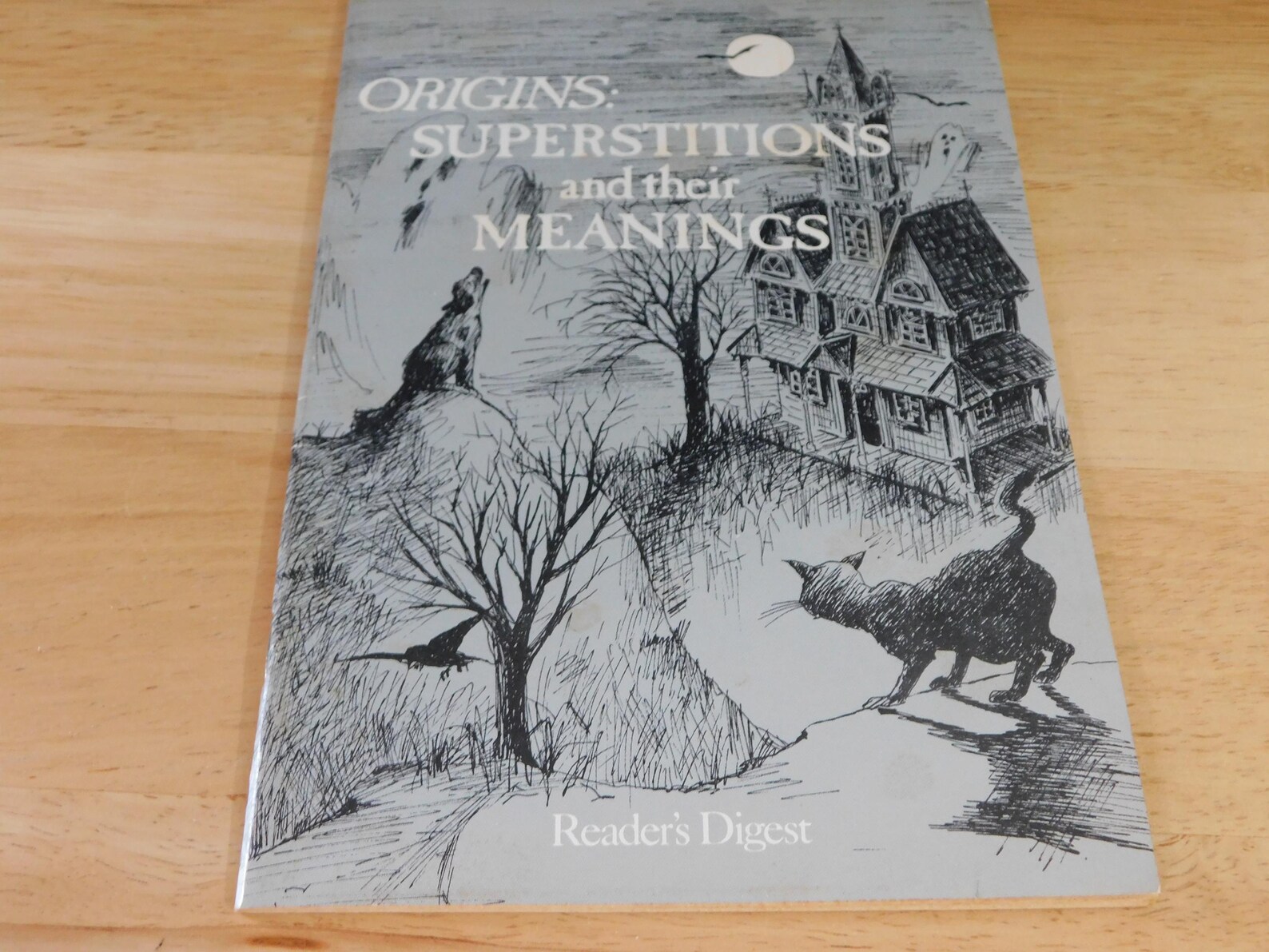 Origins - Superstitions and Their Meanings, Eric Maple, Readers Digest ...
