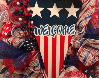 Americana Star Deco Mesh Wreath/Vintage Patriotic Star