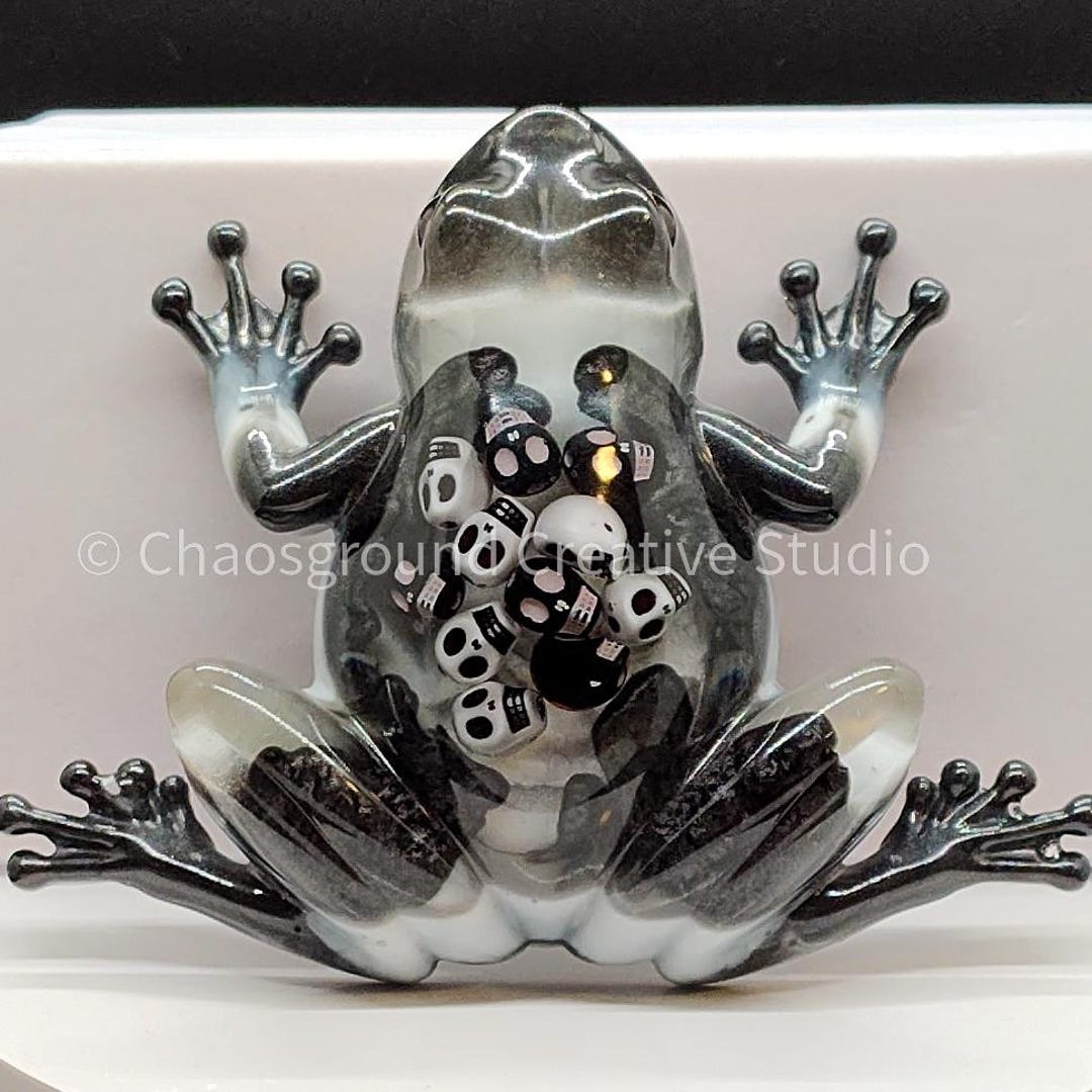Creepy Cute Resin Frog With Skulls – Black & White Frog Figurine – Goth ...
