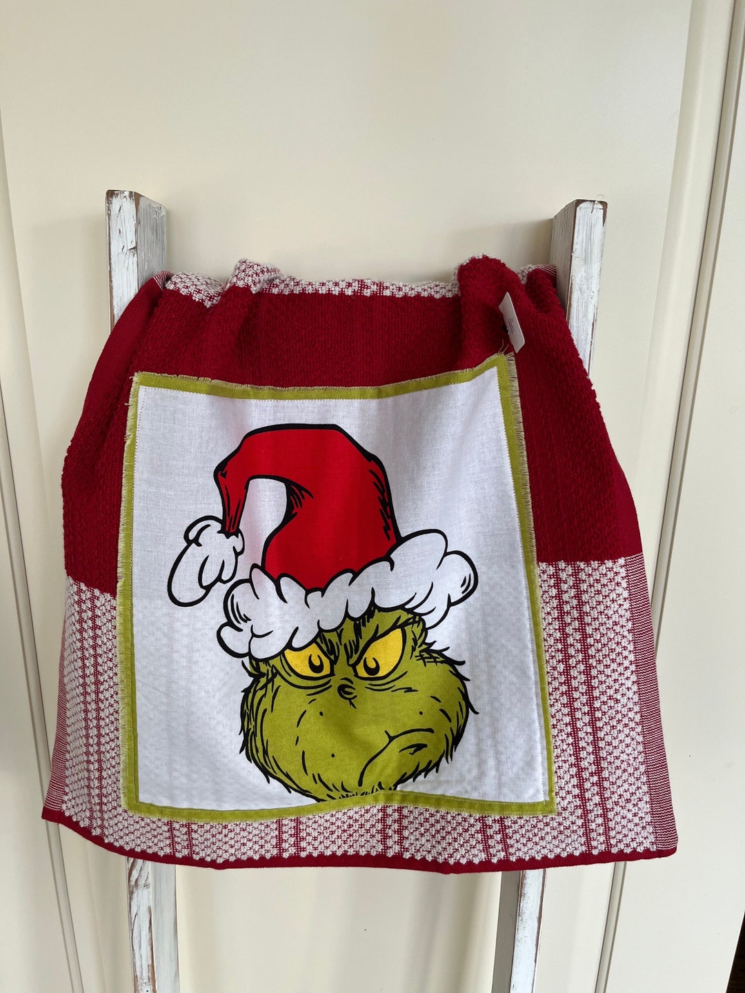 Grinch Kitchen Towel Set - Etsy