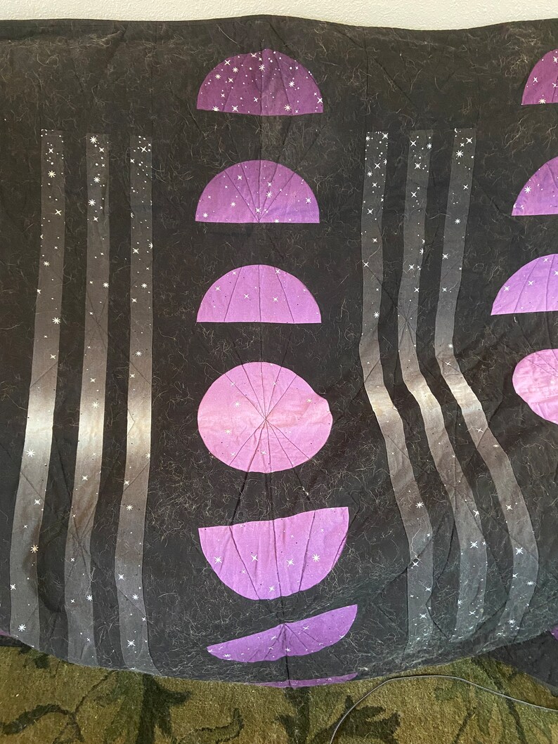 Moon Phase Quilt - Throw Size - Purple Spooky Starry Quilt - Etsy