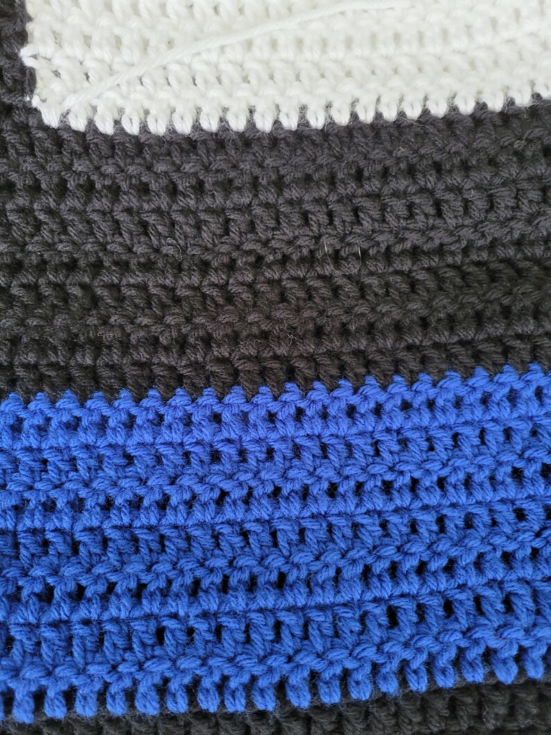 Crochet Thin Blue Line Flag, Custom Crochet Flag, Thin Blue Line ...