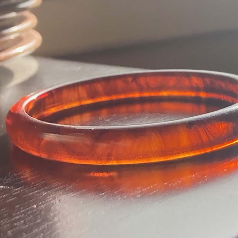 Prystal Bakelite - Etsy