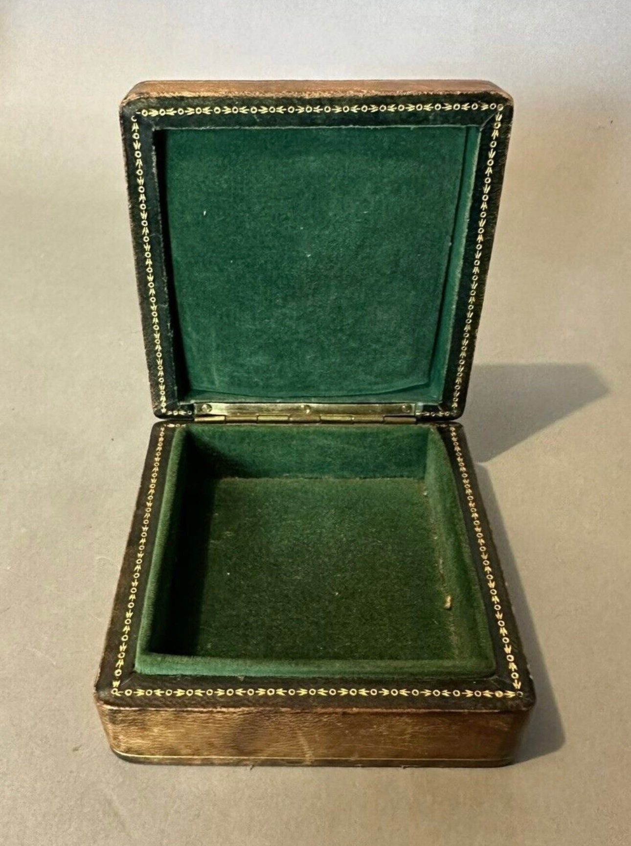 Antique Leather Jewelry Keepsake Box With Inlay Pietra Dura Top Circa ...