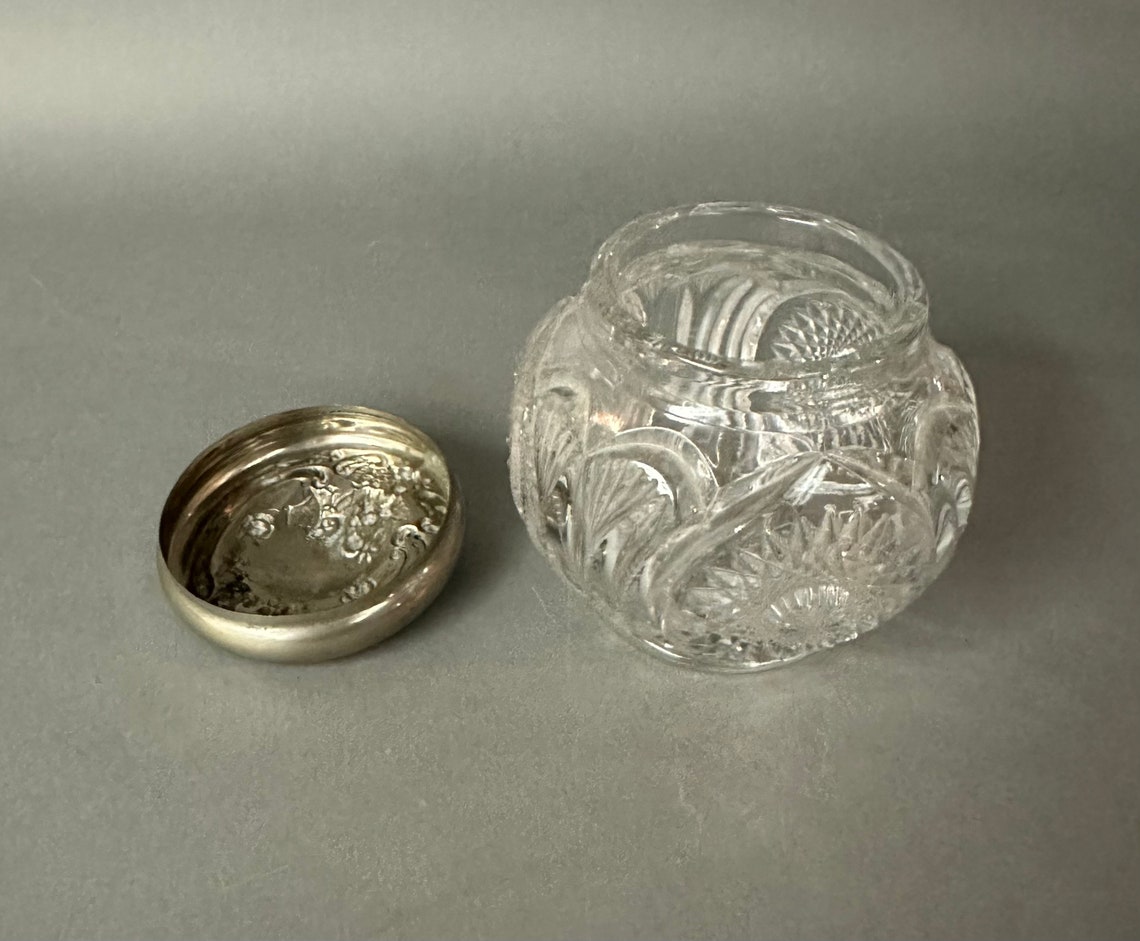 Antique Victorian Pressed Glass Powder Jar Circa 1900 - Etsy