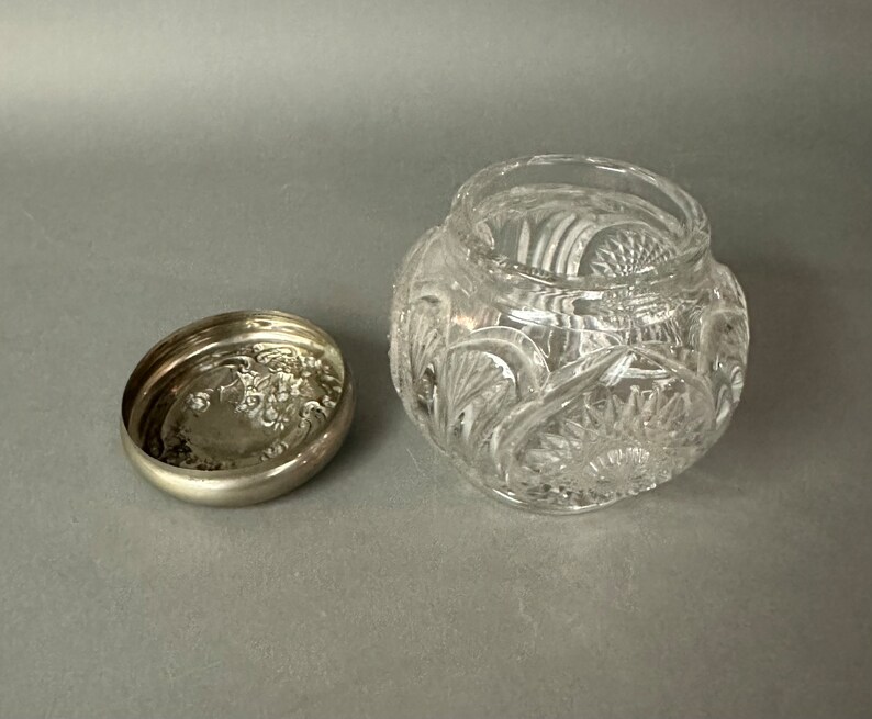 Antique Victorian Pressed Glass Powder Jar Circa 1900 - Etsy