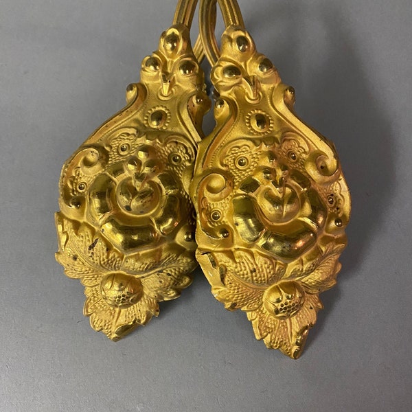 Victorian Tie - Etsy