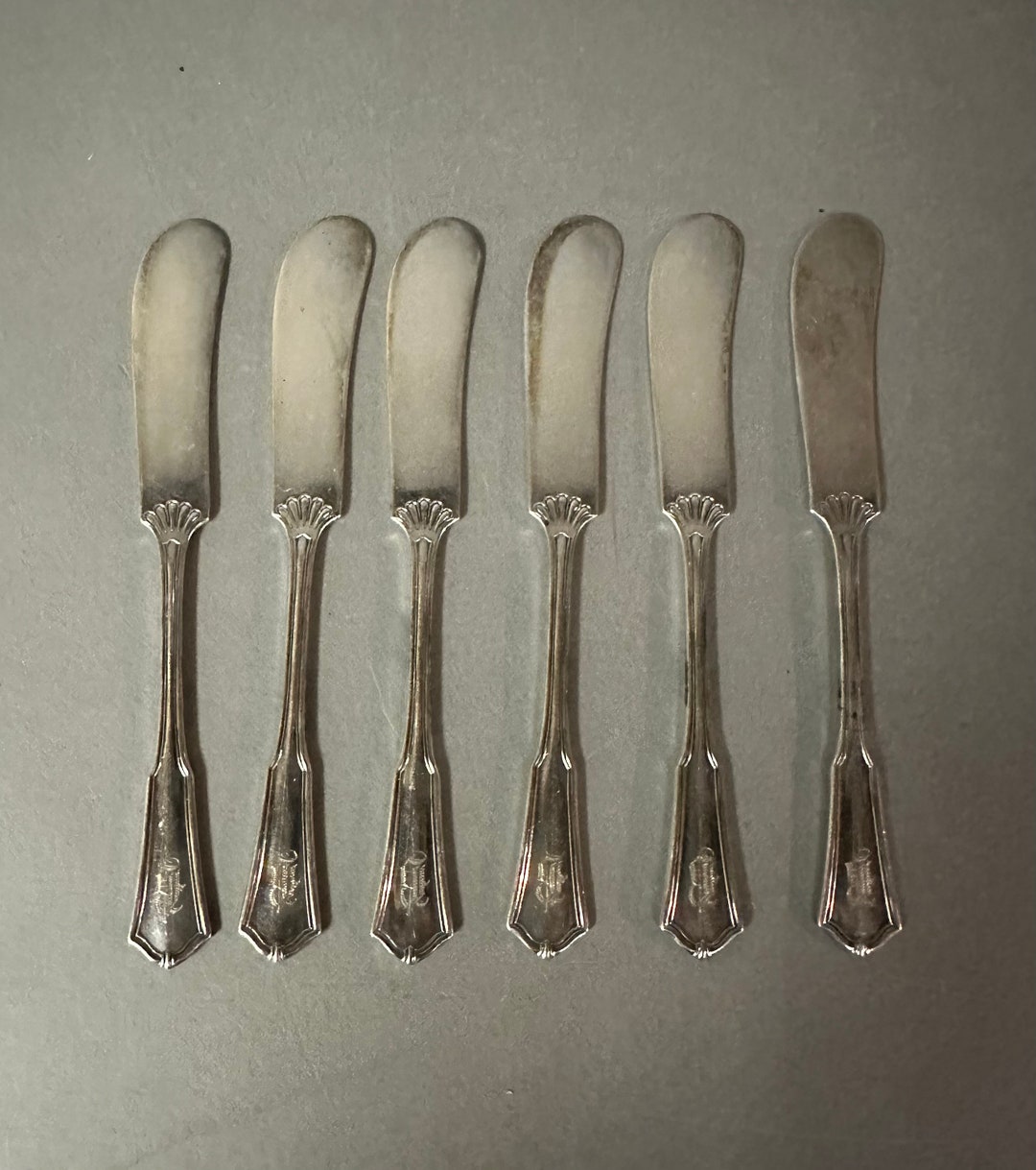 Set of Six Oneida Silver Exeter Silver Plate Butter Spreaders Circa ...
