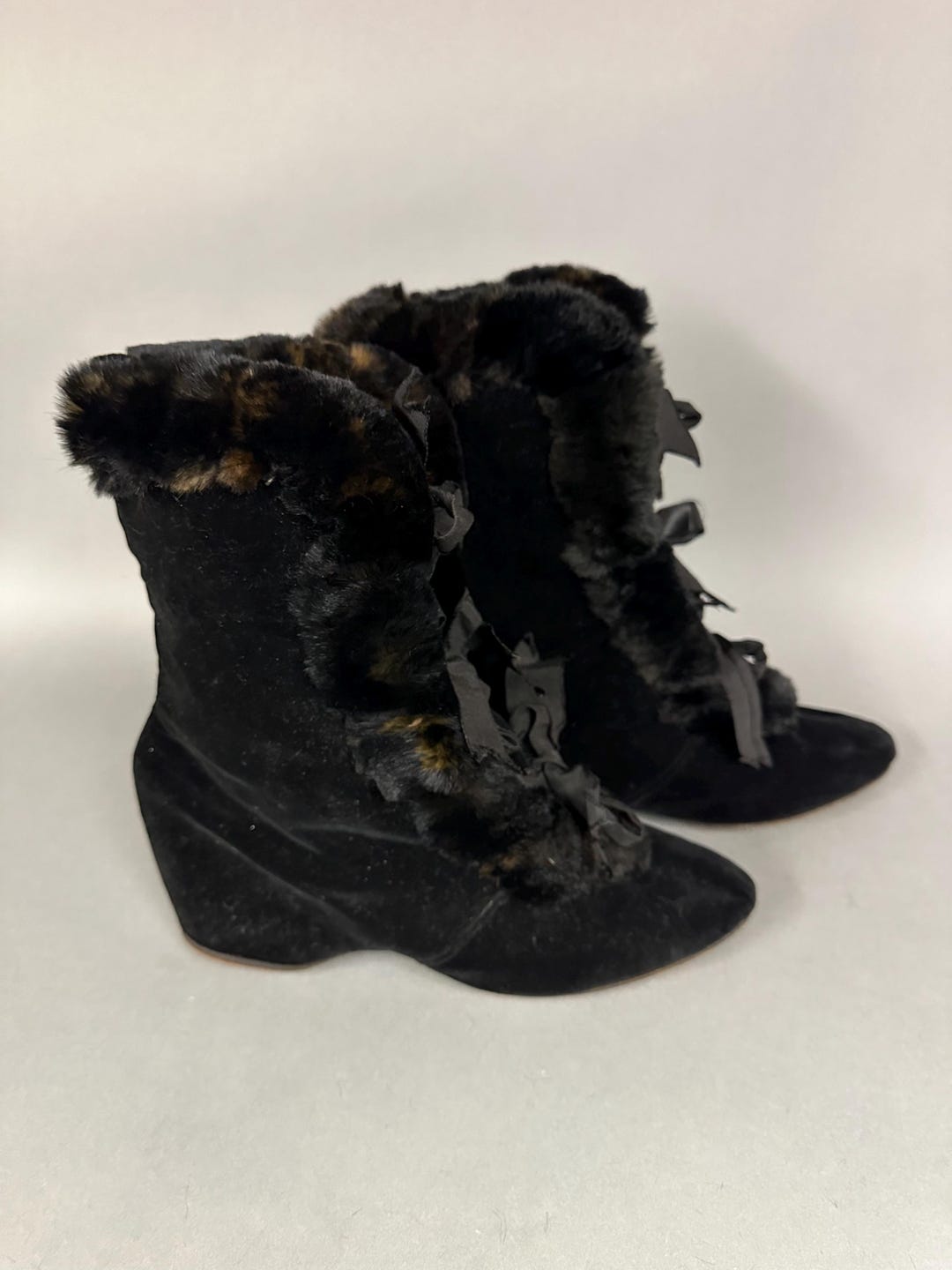 Antique Victorian Daniel Green Felt Co Ladies Black Velvet Carriage ...