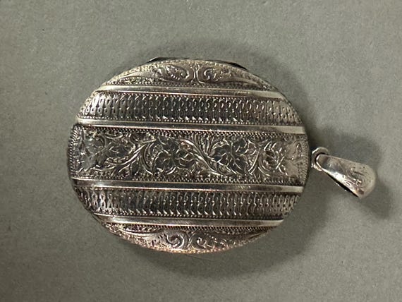 Antique Victorian Aesthetic Hand Engraved Sterling Si… - Gem