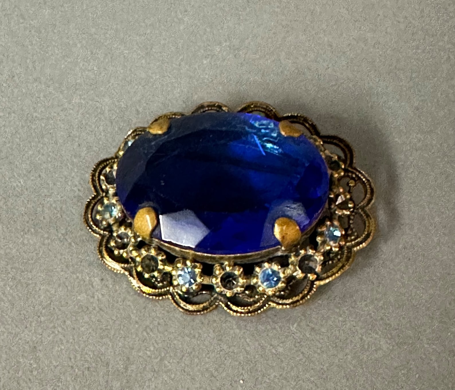 Antique Art Nouveau Blue Faceted Glass Rhinestone Gold Tone Filigree ...