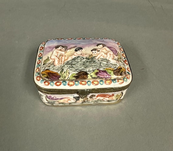 Antique Italian Capodimonte Porcelain Jewel Box Circa… - Gem
